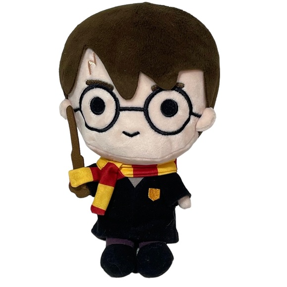 Wizarding World | Toys | Harry Potter Plush Wizard 9 In Gryffindor ...